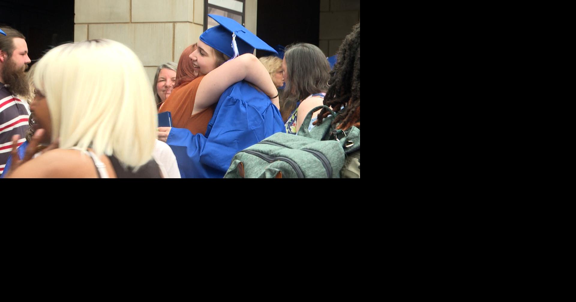 Columbia Public School students celebrate graduation | Mid-Missouri ...