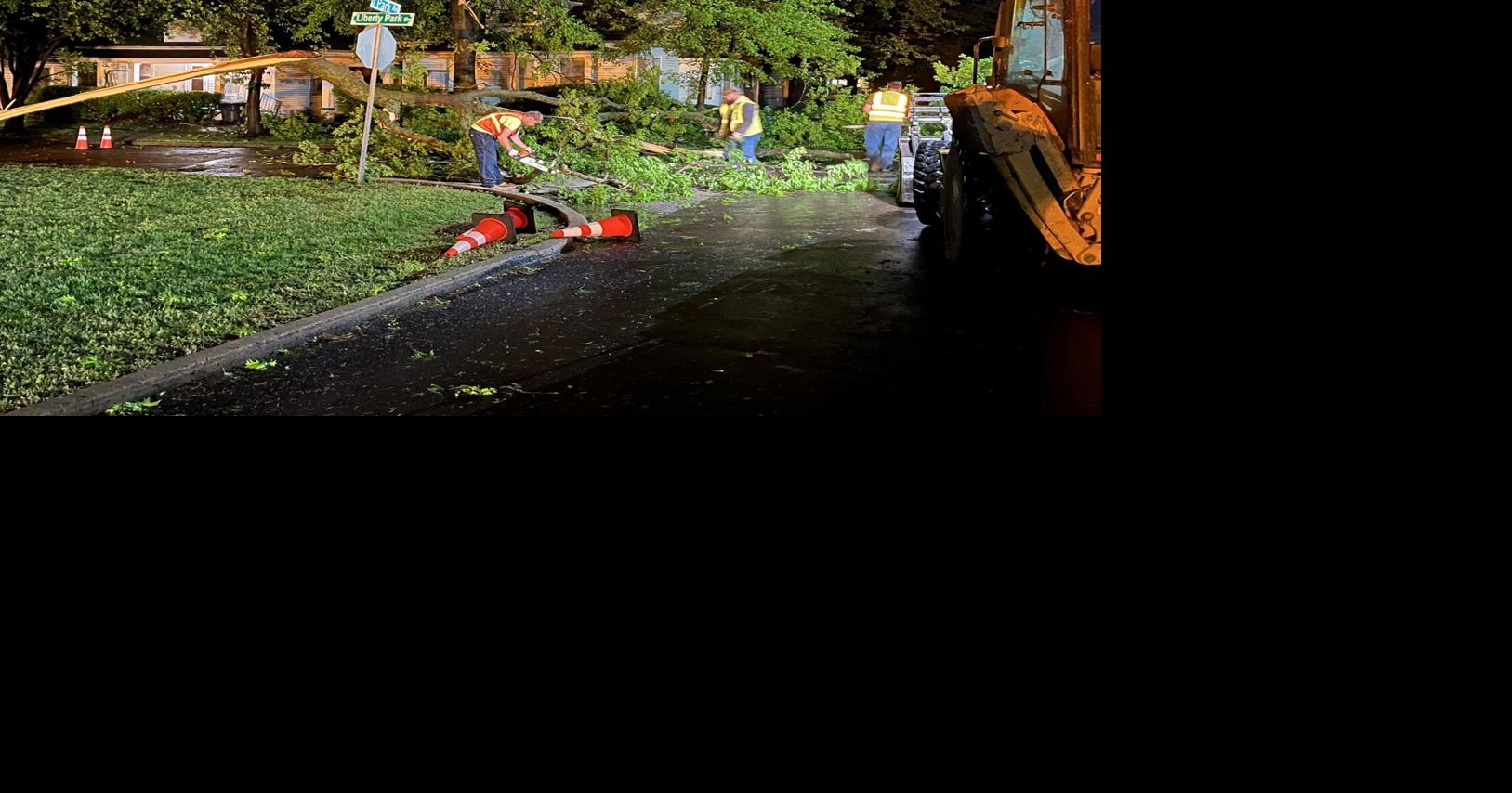Sedalia crews clear debris after severe winds | Mid-Missouri News ...