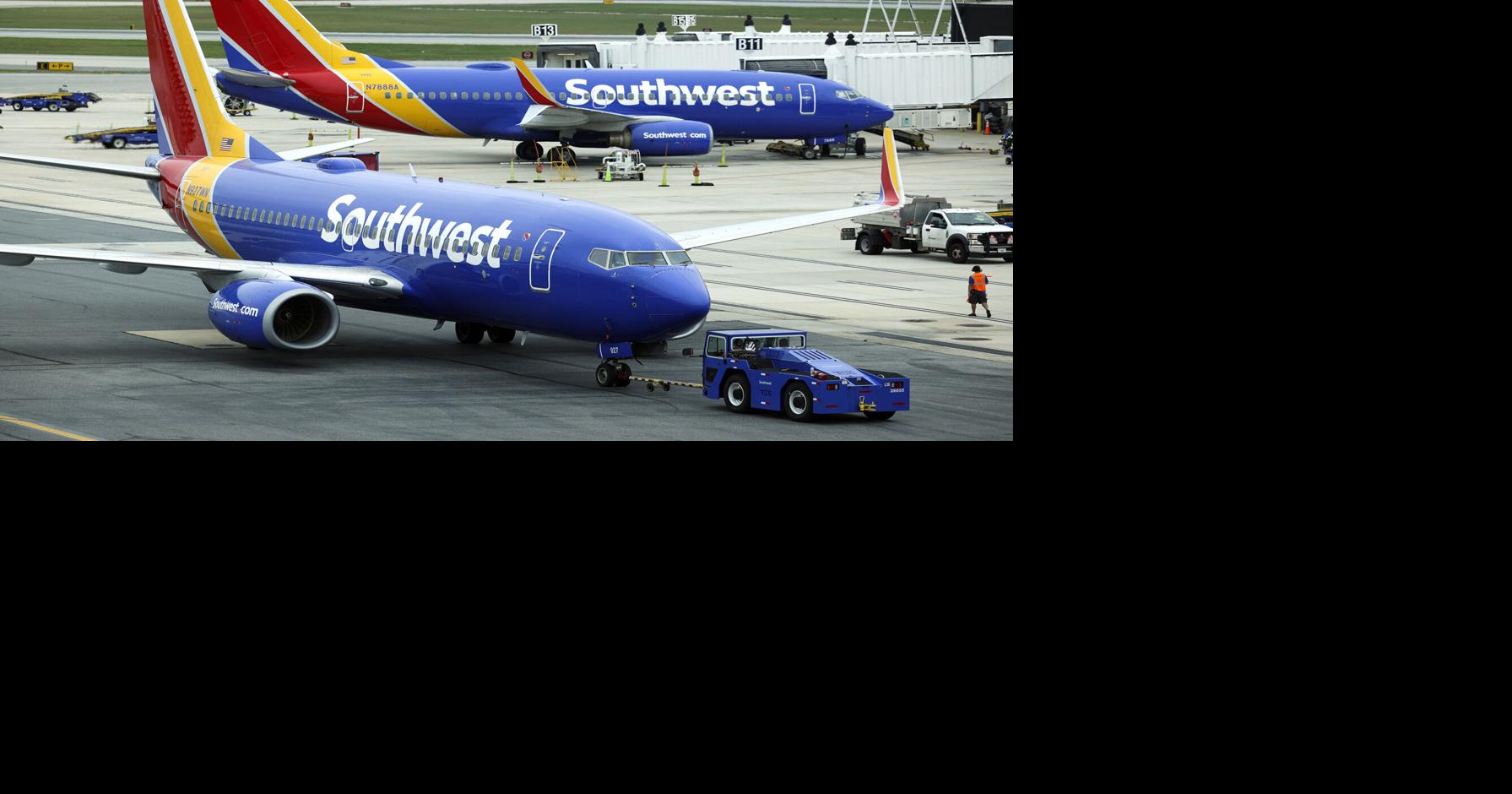 Off-duty pilot on Southwest flight steps in to help after pilot suffers ...