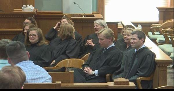 Boone County swears in two new judges to the bench | News | komu.com
