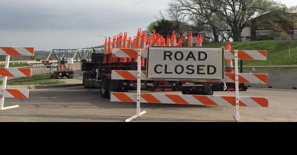 MoDOT sheds energy efficient light on Missouri River Bridge | News ...