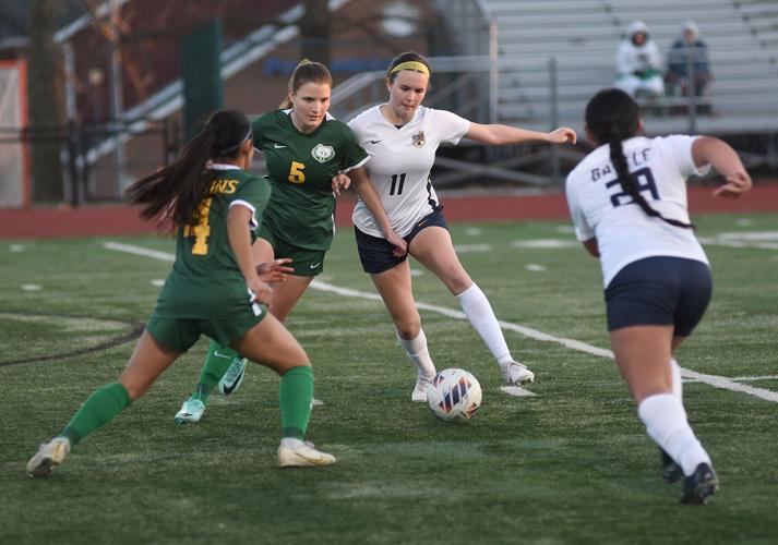 Rock Bridge girls soccer routs Battle to open CMAC play | High School ...