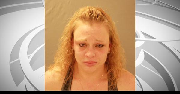 Mom defends daughter after arrest goes viral accuses sheriff of ...