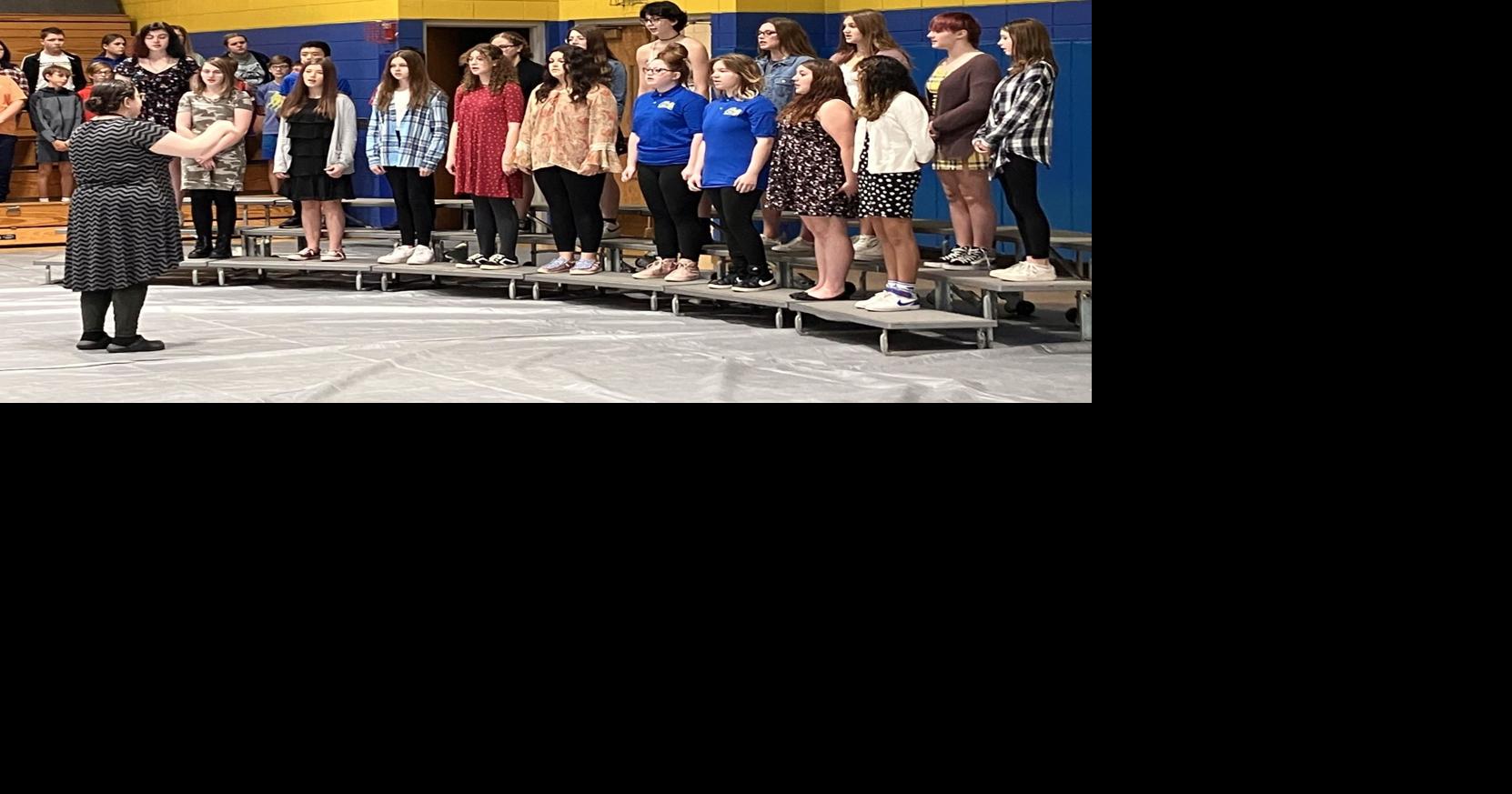 Veterans honored at Angola Middle School | Heraldrepublican | kpcnews.com