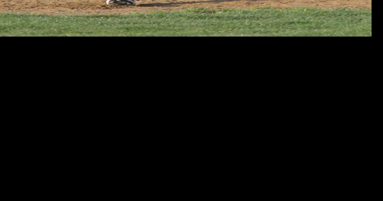 Garrett scores bunches late to win opener | Eveningstar | kpcnews.com