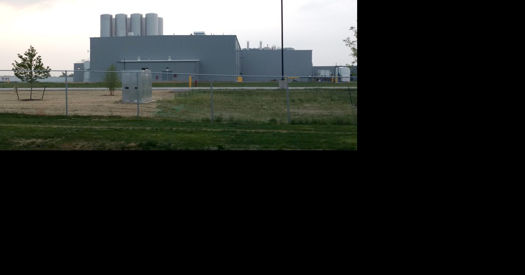 Dairy farms struggle even as Walmart milk plant opens | | kpcnews.com