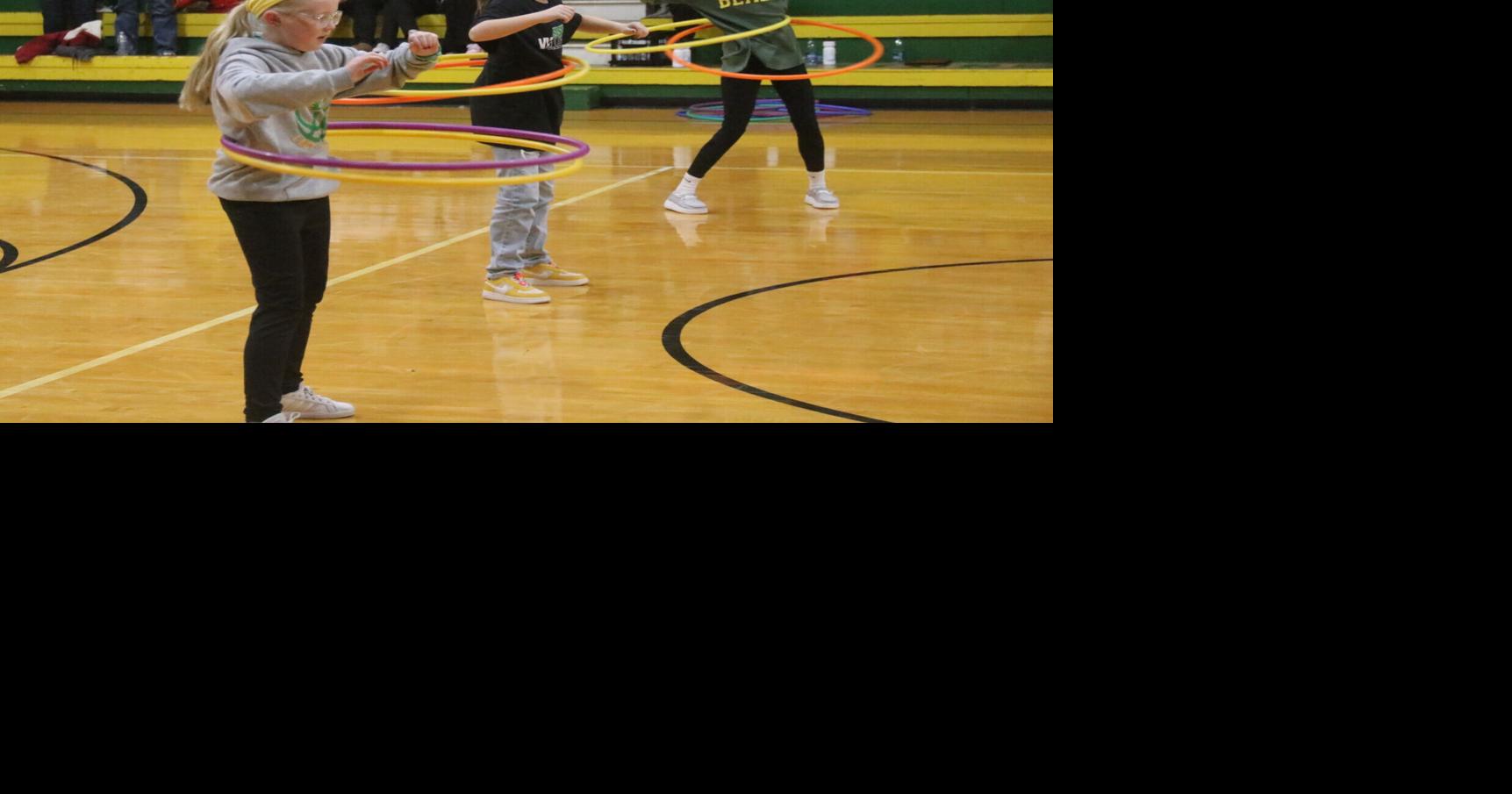 Hula hoopers | Thestar | kpcnews.com