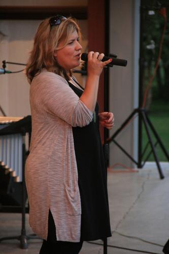 Colleen McNabb-Everage to perform at outdoor theater | Thestar ...