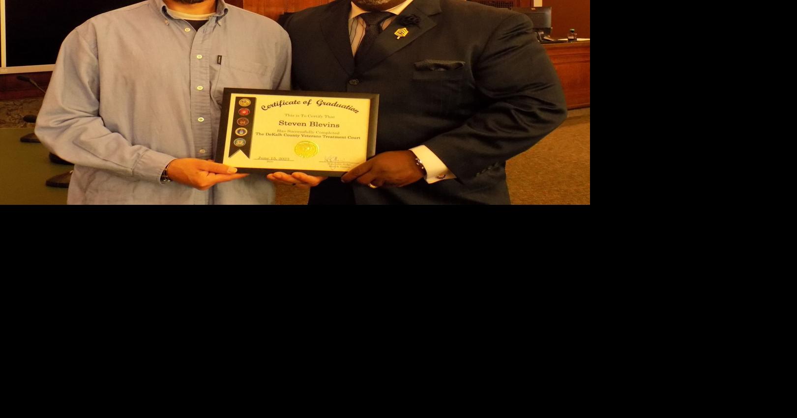 Veterans court graduate honored at ceremony | Thestar | kpcnews.com
