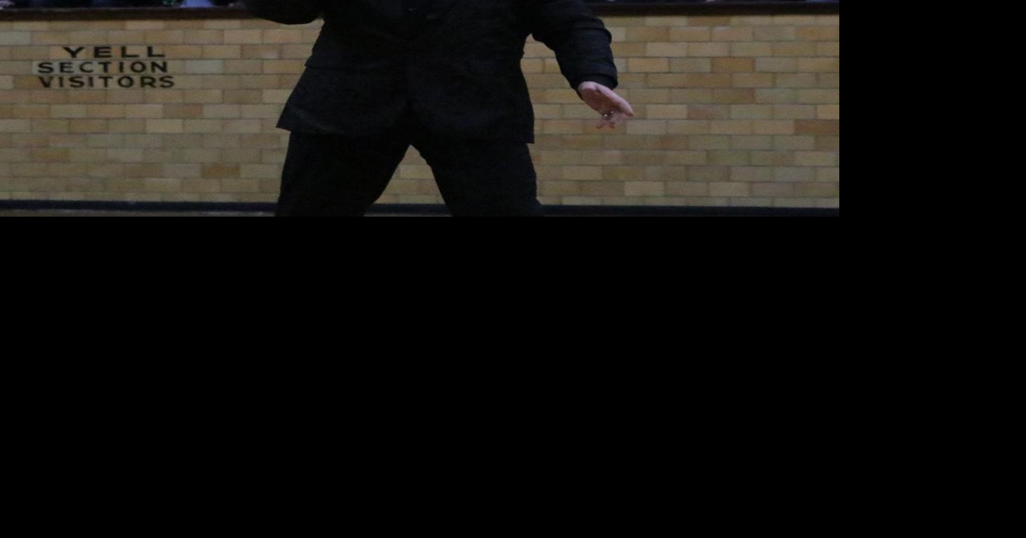 Old Butler High School gym rocks on nostalgia night | Butler Bulletin ...