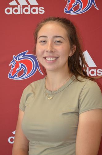 WN senior learns life lessons from golf | Advance Leader | kpcnews.com