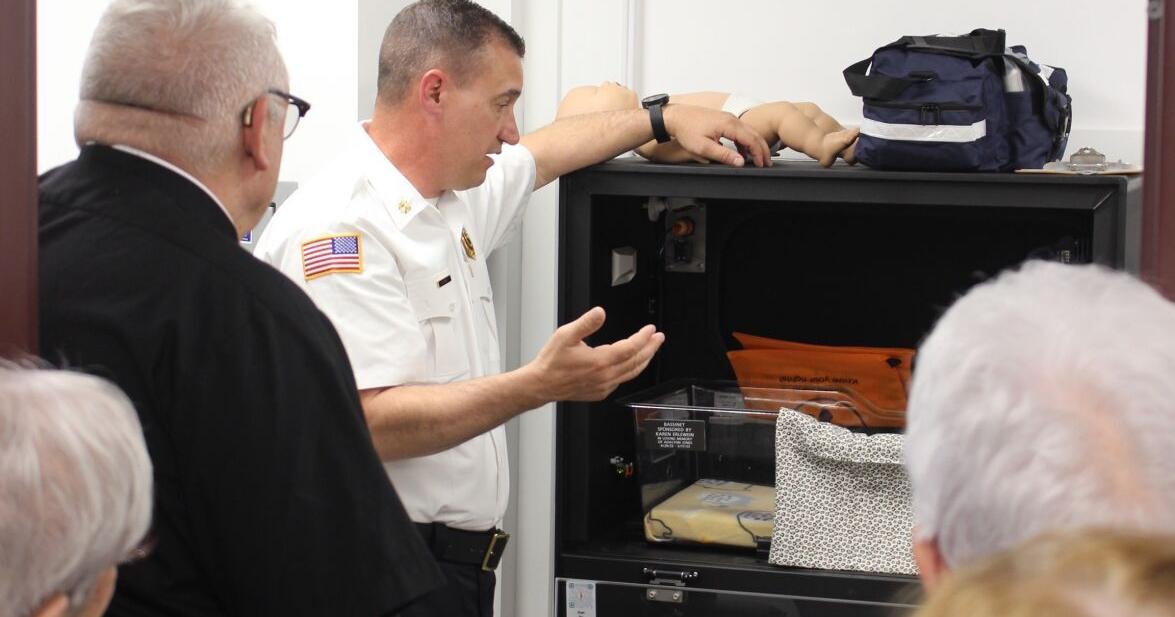 Albion celebrates Baby Box installation | News Sun | kpcnews.com