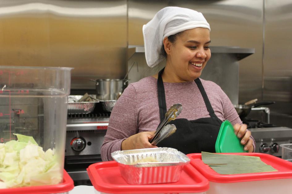 Refugees' experiences shape restaurants' flavors | | kpcnews.com