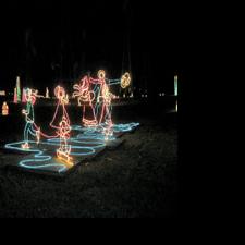 Windmill winter wonderland opens Friday | News | kpcnews.com
