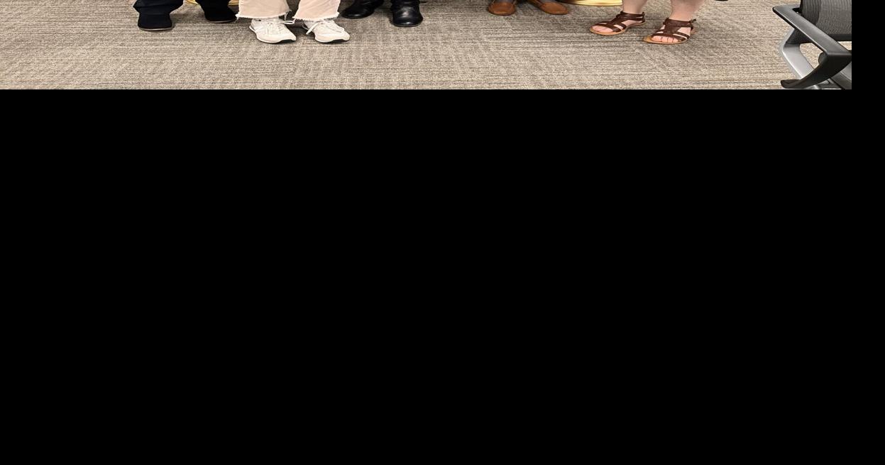 DAR presents good citizen awards | Kpcnews | kpcnews.com