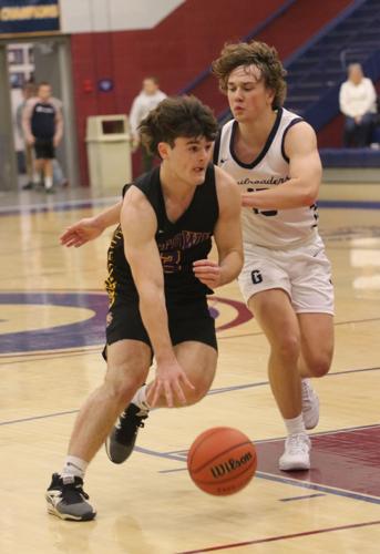 Hornets run away from Garrett boys | Garrett Clipper | kpcnews.com