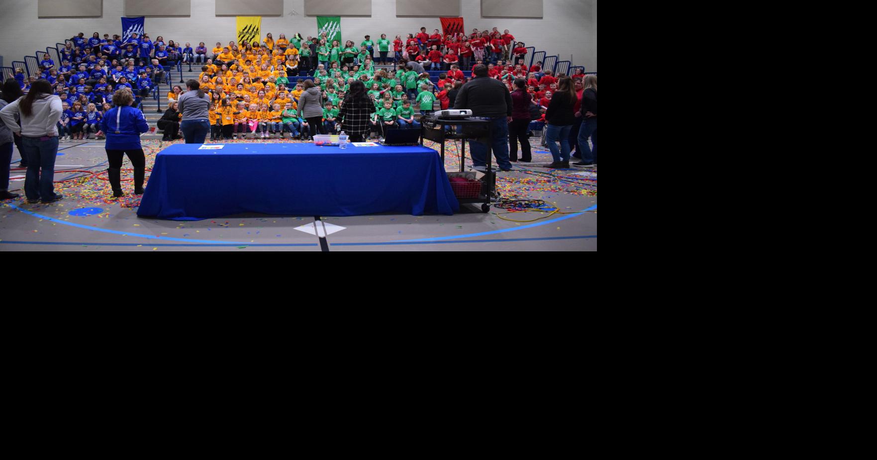 Wayne Center Elementary adopts 'houses' | News Sun | kpcnews.com