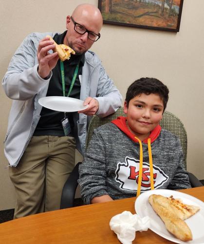 Pizza contest sampling | Butler Bulletin | kpcnews.com