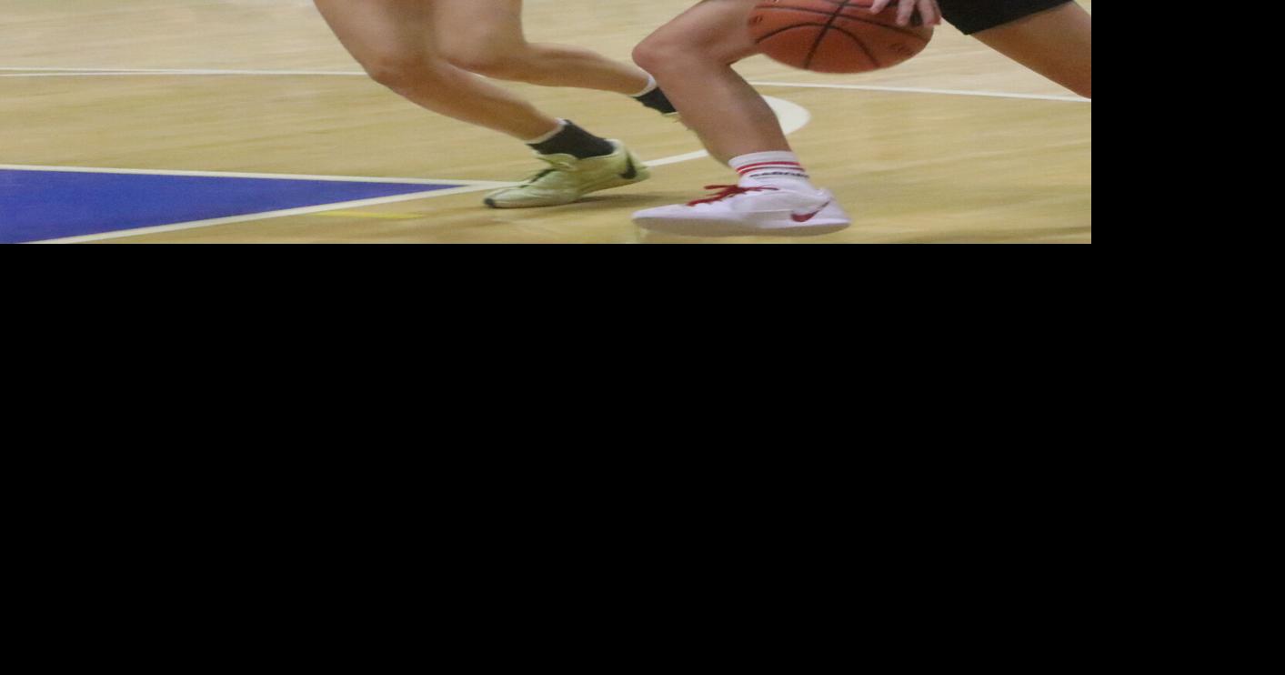 Barons get tough late in NE8 win at EN | Eveningstar | kpcnews.com