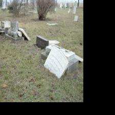 Police seek Howe cemetery vandals | News | kpcnews.com