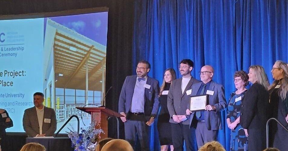 Dairy facility recognized | Interests | kpvi.com