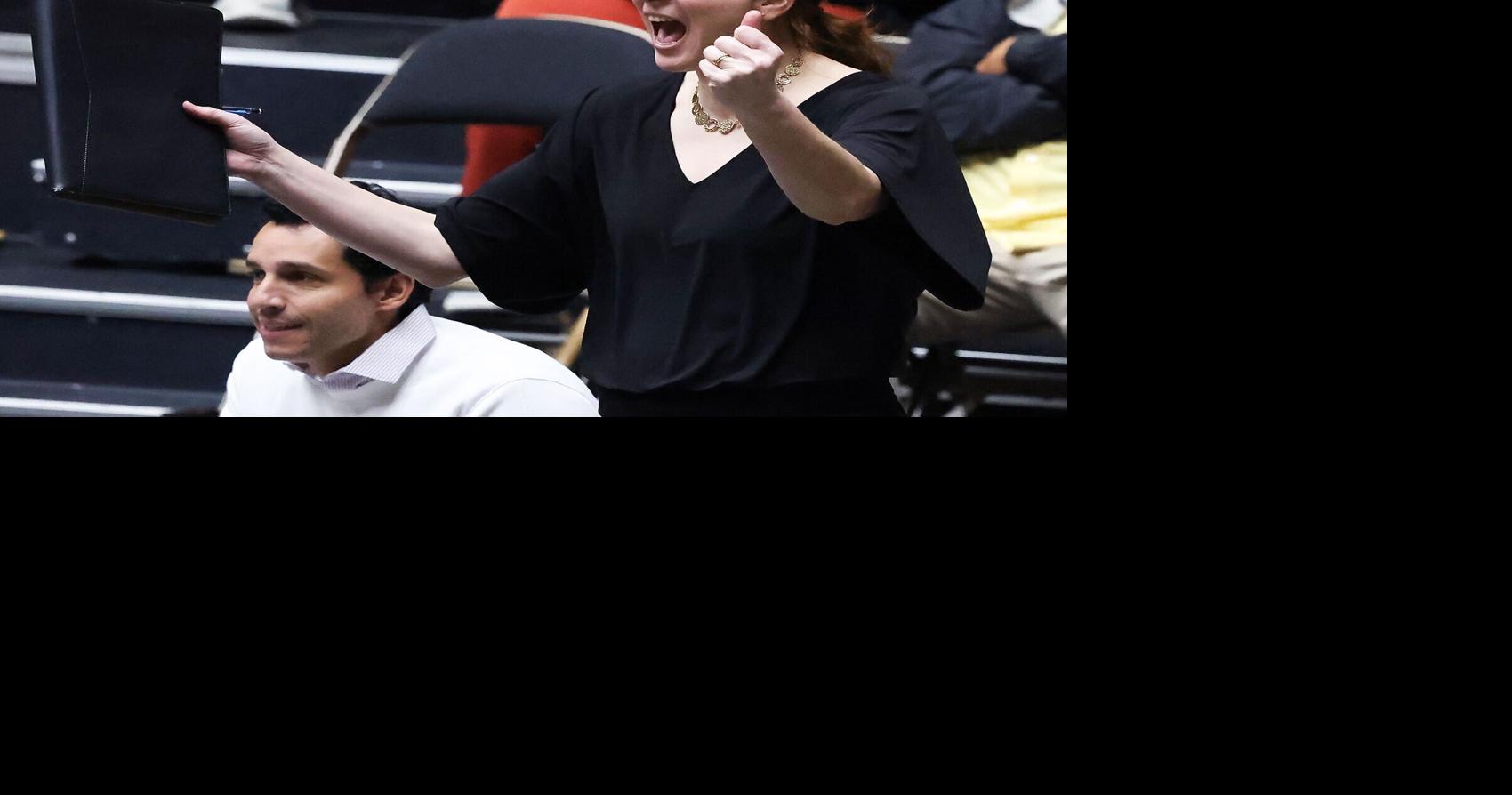 Mizzou volleyball extends Sullivan through 2029 | Sports | kpvi.com