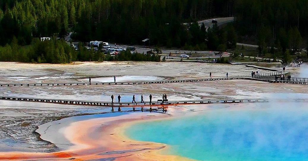 Yellowstone Visitor Numbers Drop in October | News | kpvi.com