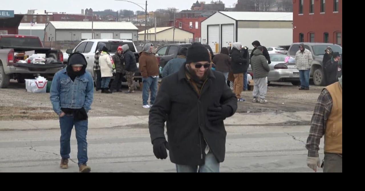Two area Churches take time to serve those in need | Video | kq2.com
