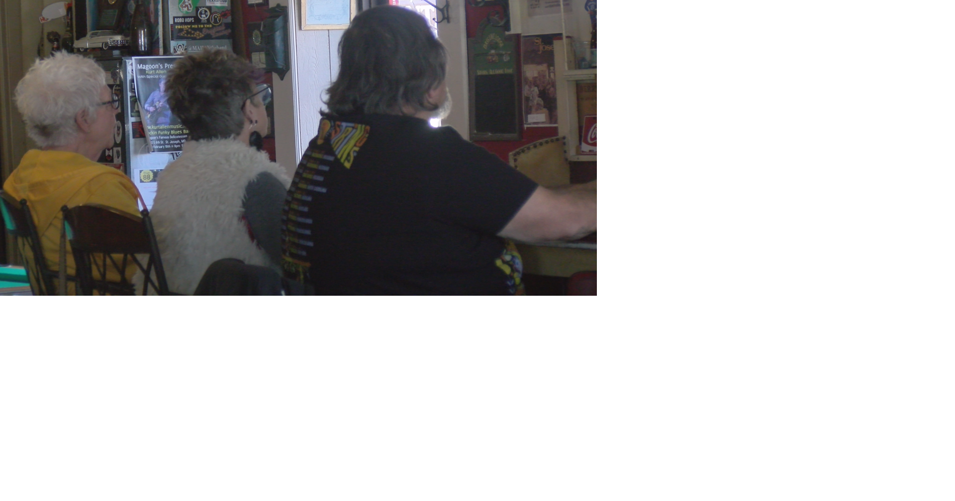 Passionate local Chiefs fans watch AFC Championship game at local bars ...