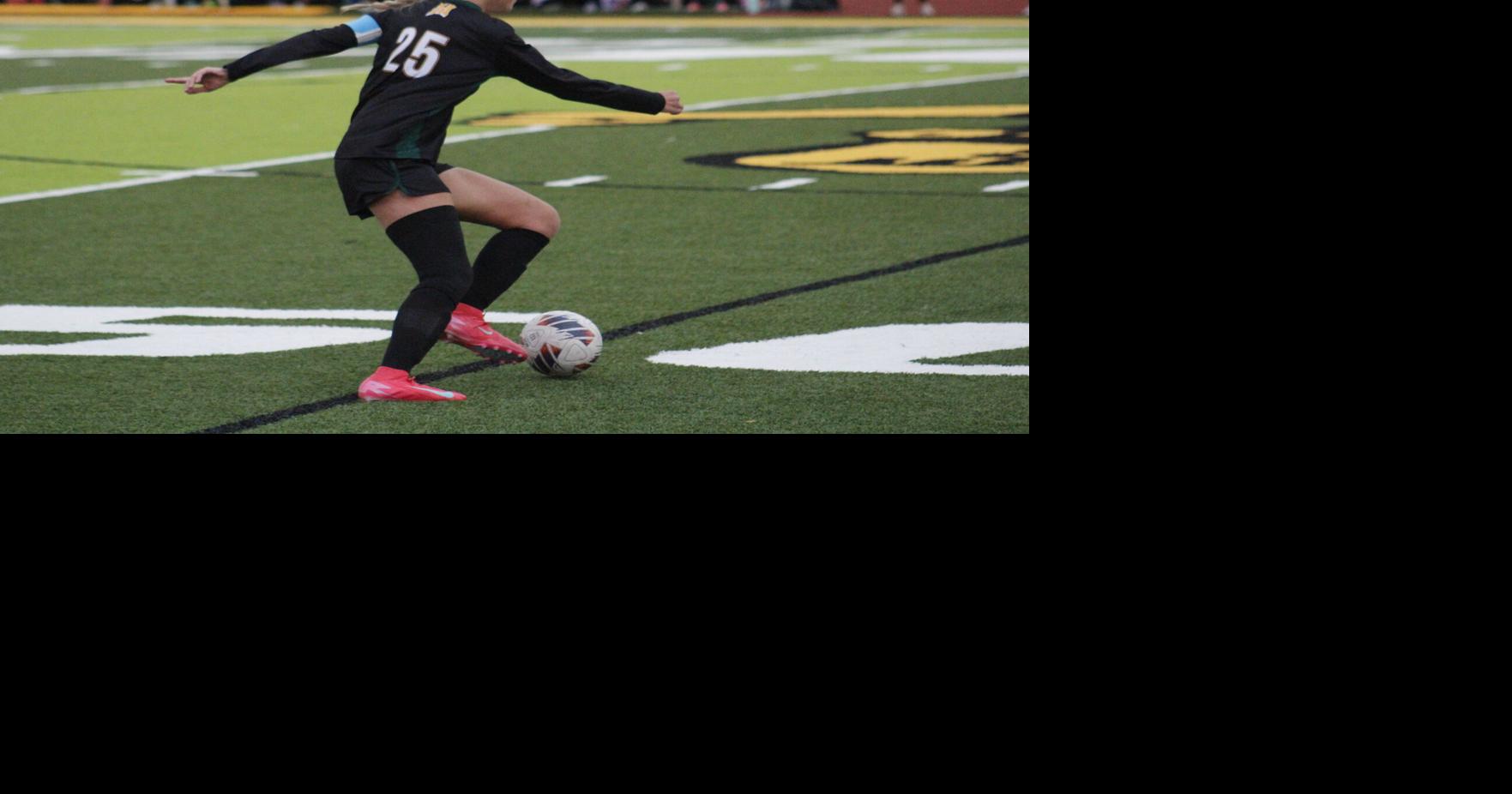 Maryville Spoofhounds girls soccer advance to another District ...