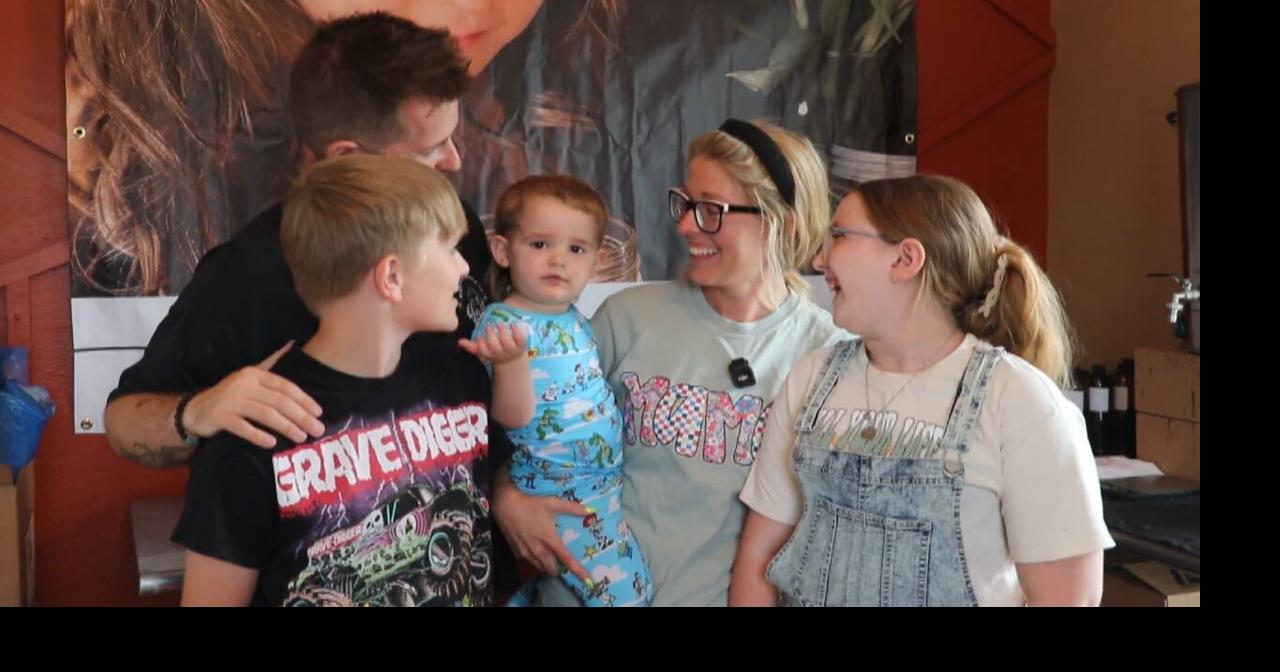 Defying the Darkness: Norborne family finds hope starting candle business | News | kq2.com