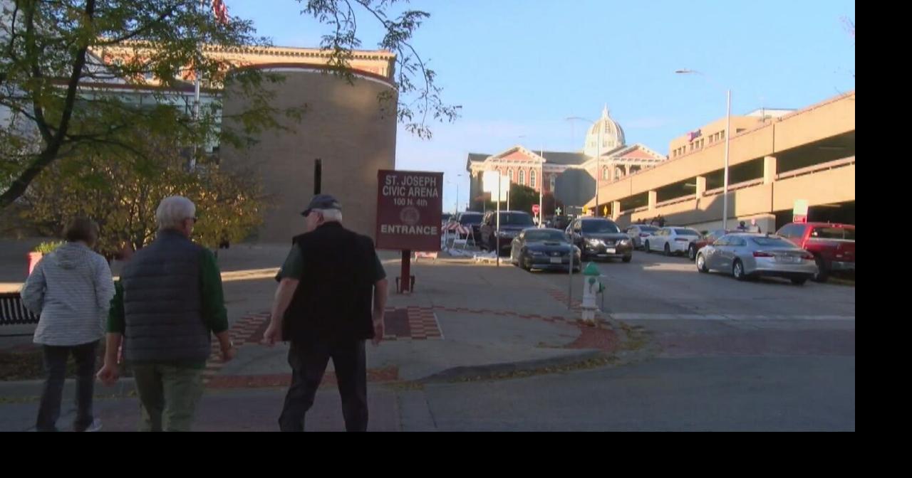 Small college basketball classic brings more visitors downtown ...