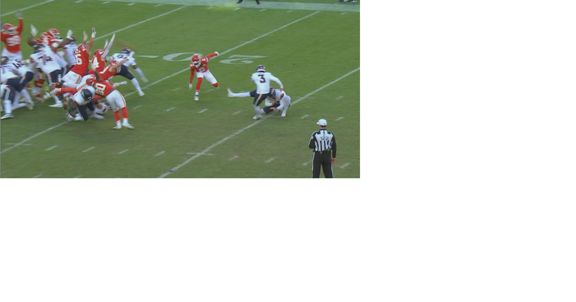 Leo Chenal's blocked field goal preserves Kansas City's undefeated ...