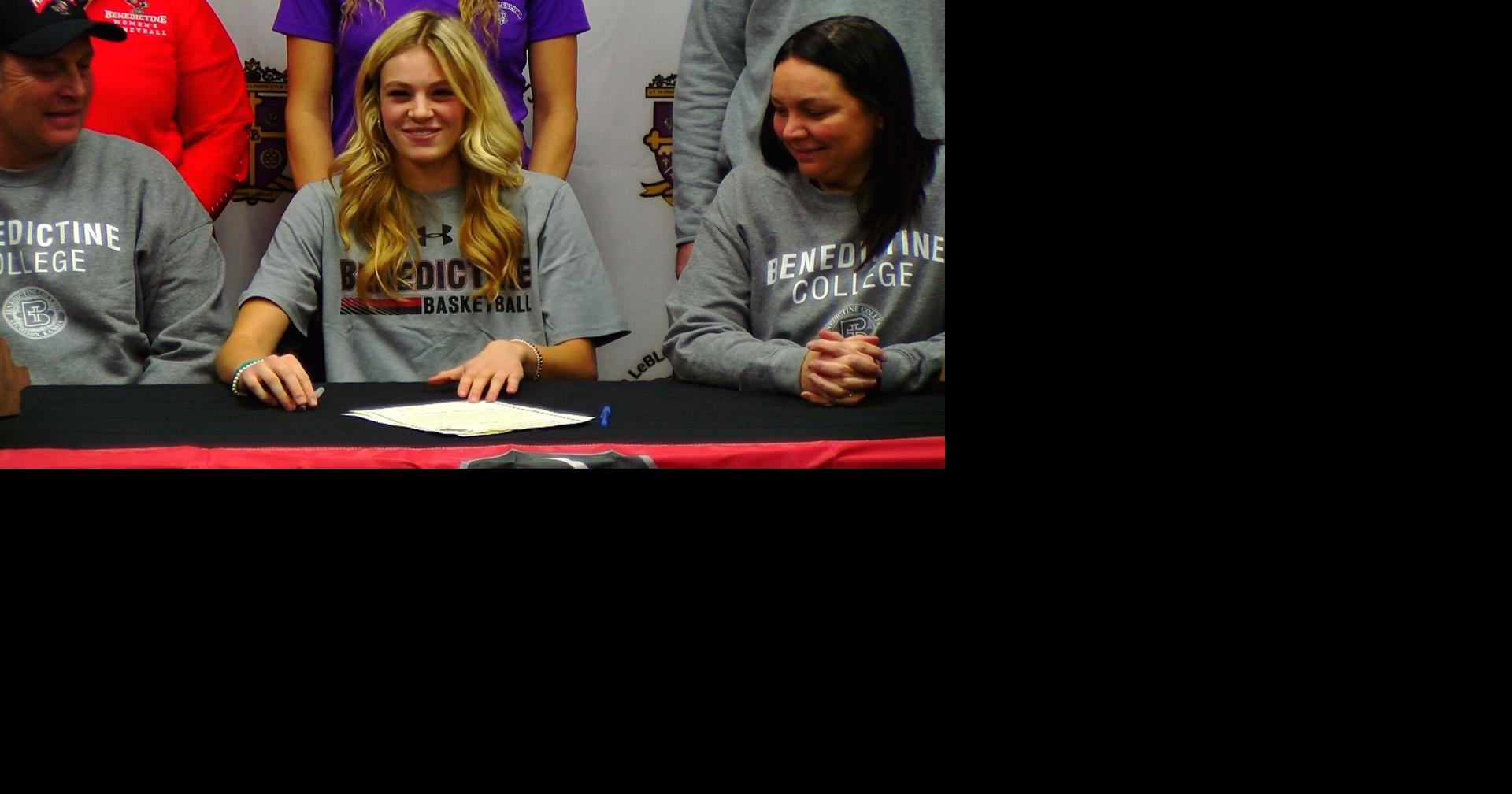 Bishop LeBlond senior Shae Lewis signs to play basketball at ...