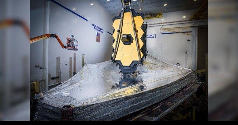 Webb telescope successfully unfurls its tennis court-size sunshield in space | News | kq2.com