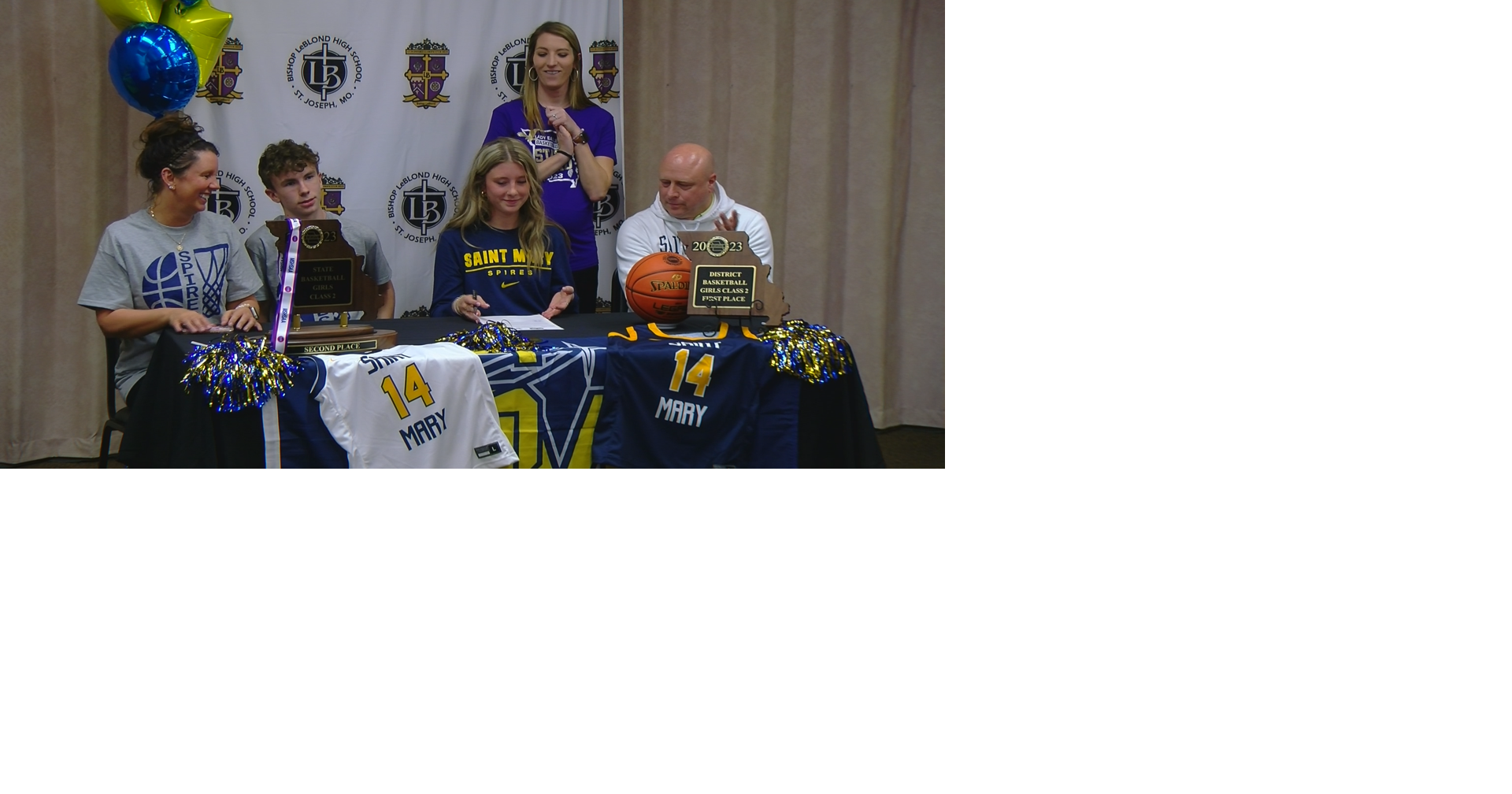 Bishop LeBlond's Studer signs NLI to play college basketball at U of St ...