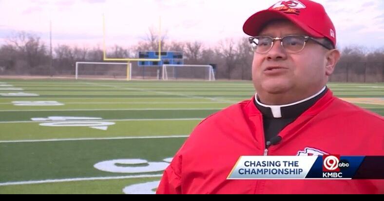 Keep the faith: Meet the Kansas City Chiefs chaplain Father Richard ...