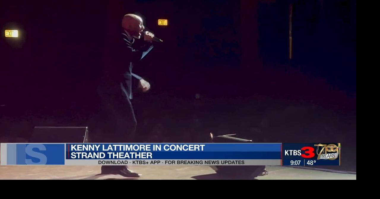 Singer Kenny Lattimore adores fans in concert at the Strand Theater ...
