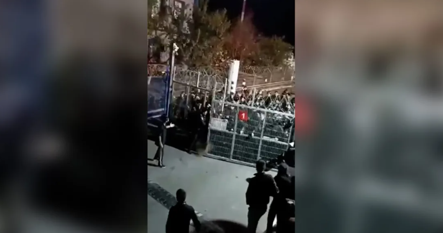 Mob storms Russian airport yelling 'Allahu Akbar’ at Jews after plane arrives from Israel: video ...