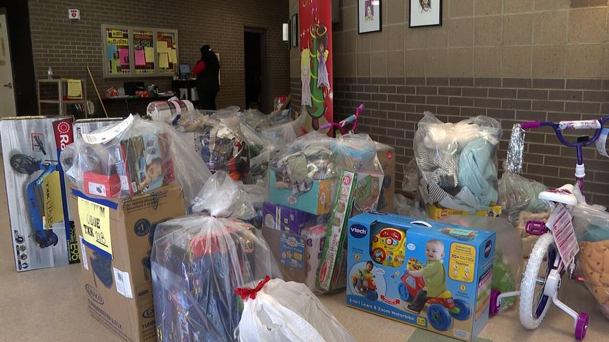 Salvation Army of Texarkana prepares gifts for Angel Tree distribution ...