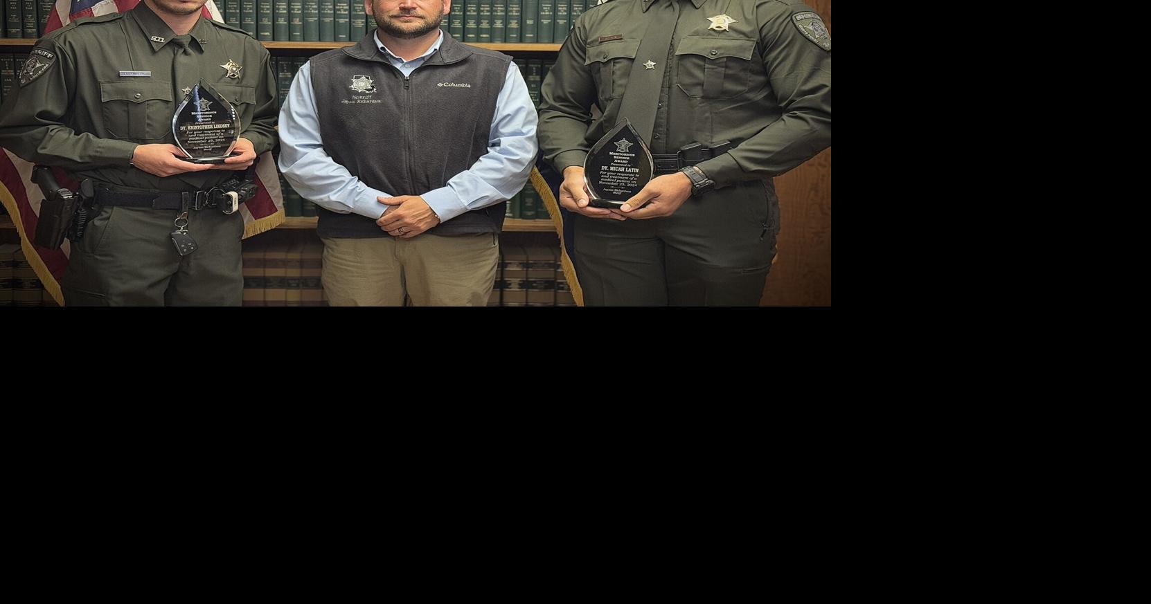 2 DPSO deputies recognized with life saving award | News | ktbs.com