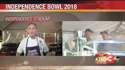 Chef John Folse to break world record for largest pot of gumbo during ...