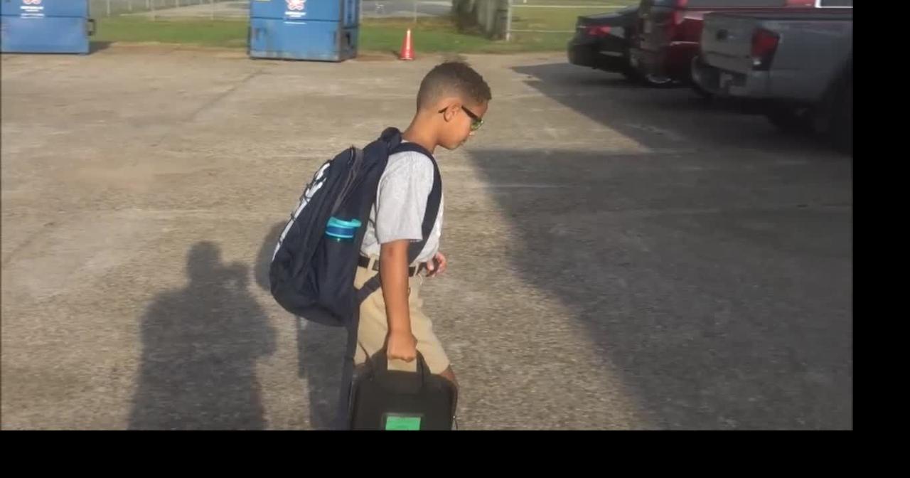 Webster Parish students begin new school year | Back To School | ktbs.com