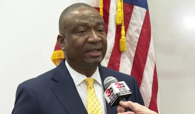 Rep. Cleo Fields visits Shreveport to hear community concerns | News | ktbs.com