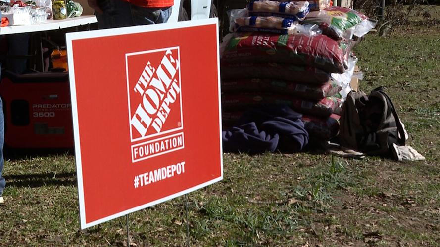 Volunteers remodel local veterans home on Veterans Day | Texarkana ...