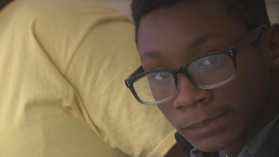 Bossier student puts safety first, hopes to bring more AEDs to school ...
