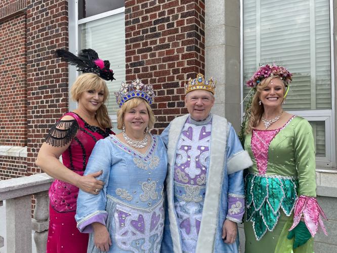 Mardi Gras krewes make a visit to Claiborne Elementary | Community ...