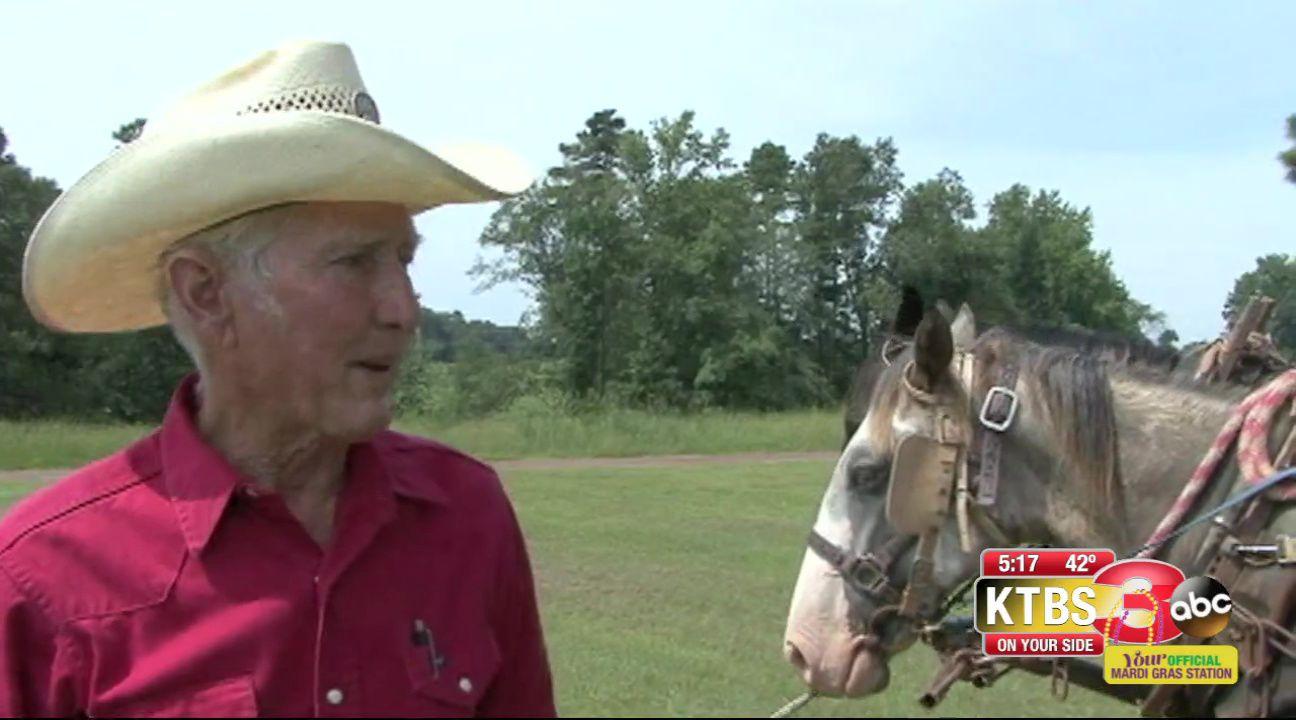 Rick Rowe's Rick's Rewind: Cowboy poet who sings | First News | ktbs.com