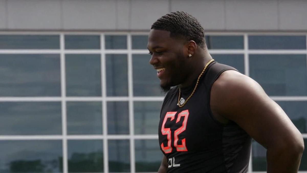 Milton Williams Selected by Philadelphia Eagles in Third Round of NFL ...