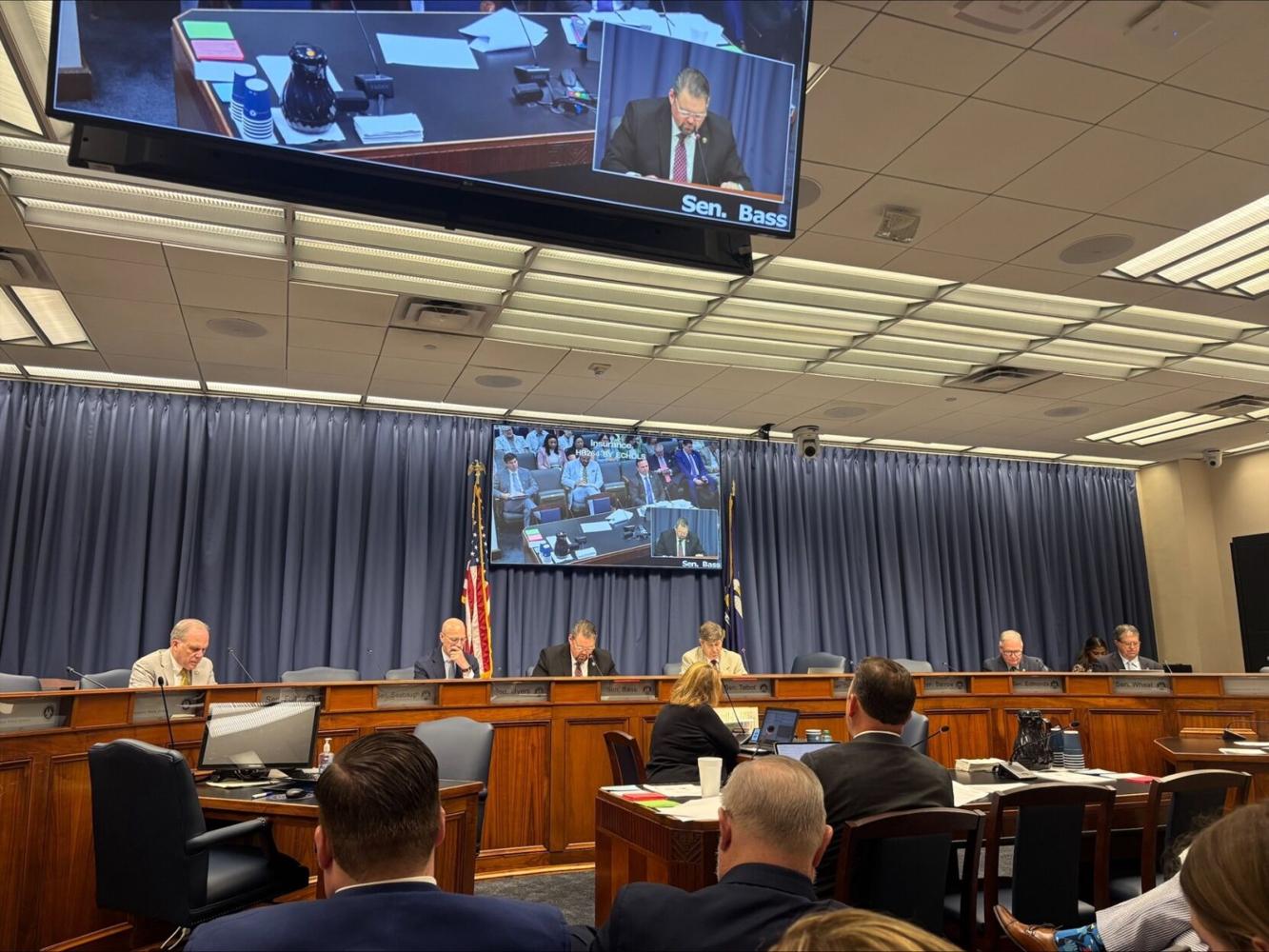 Senate panel votes to tighten rules on big pharmacy firms | Health ...